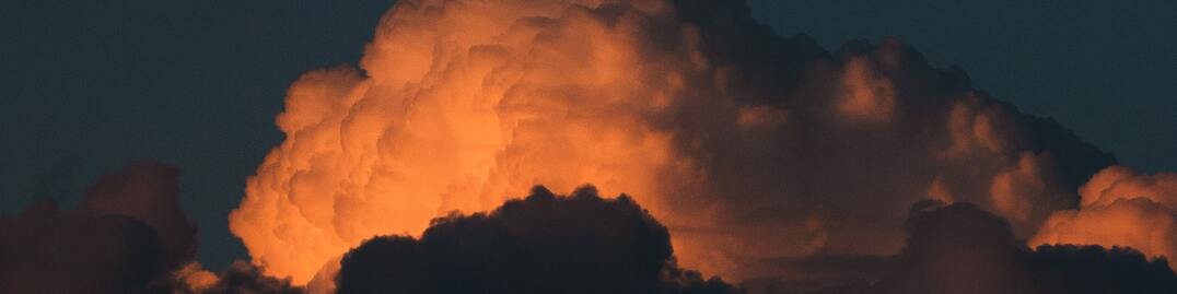 Cloudy Sunset - LinkedIn Background - Get some inspiration!