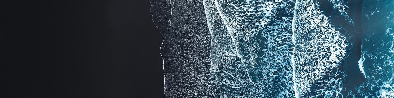 Beach - LinkedIn Background - Get some inspiration!