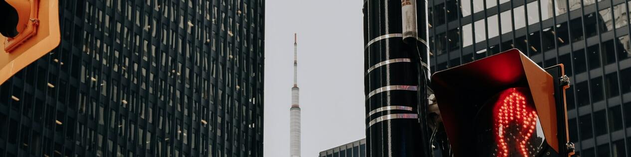 Modern City View - LinkedIn Background - Get some inspiration!