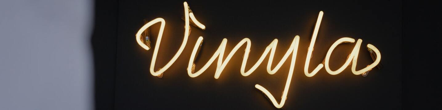 Neon - LinkedIn Background - Get some inspiration!