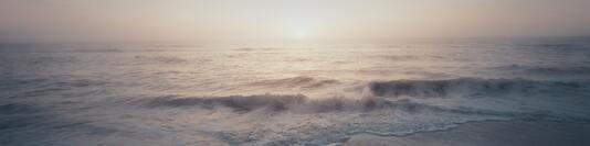 Sea Shore - LinkedIn Background - Get some inspiration!