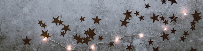 Glowing Christmas Stars - LinkedIn Background - Get some inspiration!