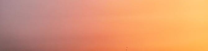 Warm Gradient - LinkedIn Background - Get some inspiration!