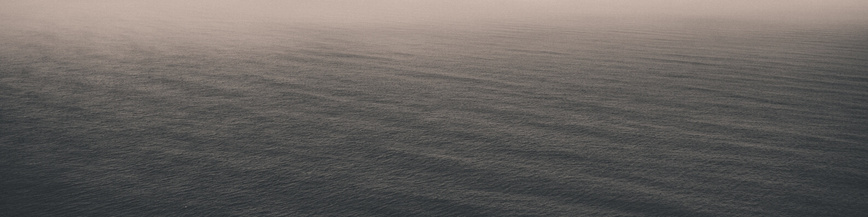 Calm Waves - LinkedIn Background - Get some inspiration!