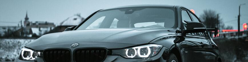 Car - LinkedIn Background - Get some inspiration!