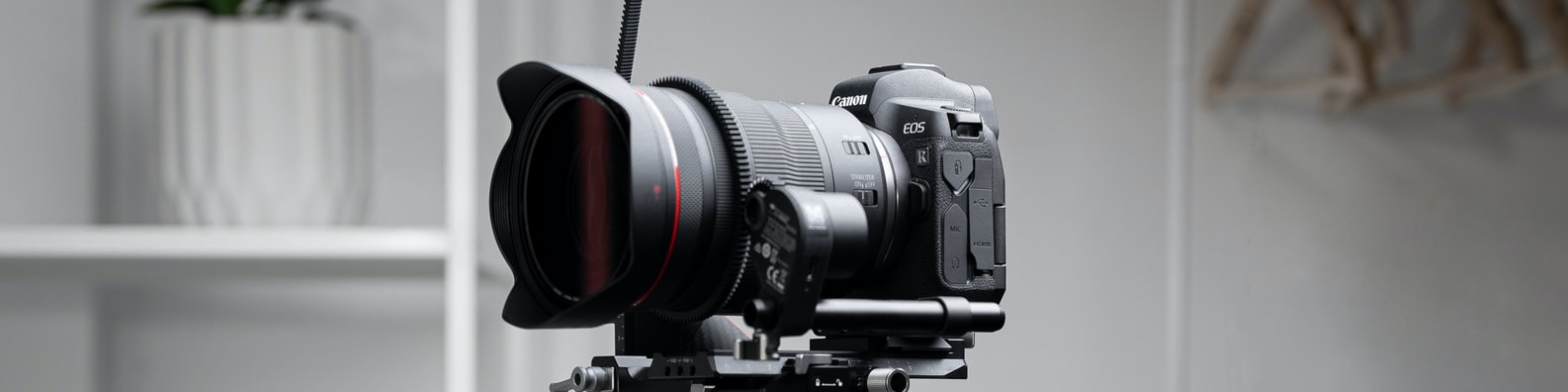 Professional Camera Ready To Take Shots - LinkedIn Background - Get ...