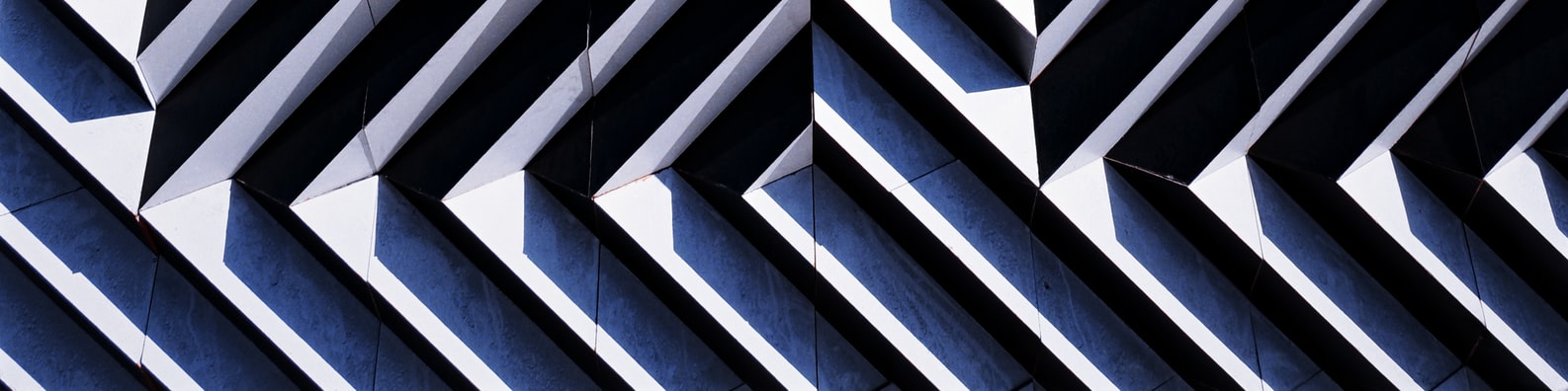 To The Left To The Left - LinkedIn Background - Get some inspiration!